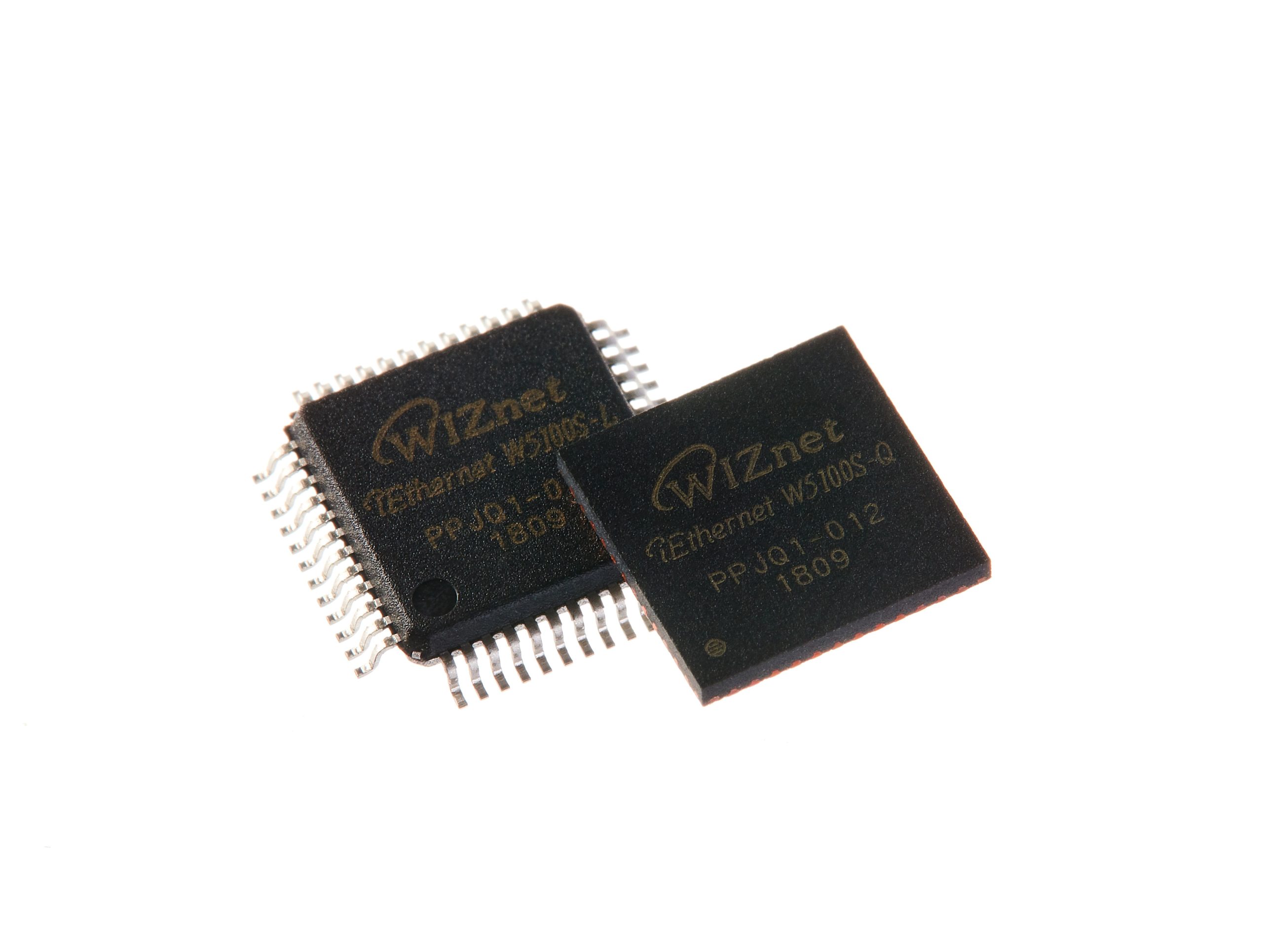 Chip controlador Ethernet compatible con IPv4 e IPv6